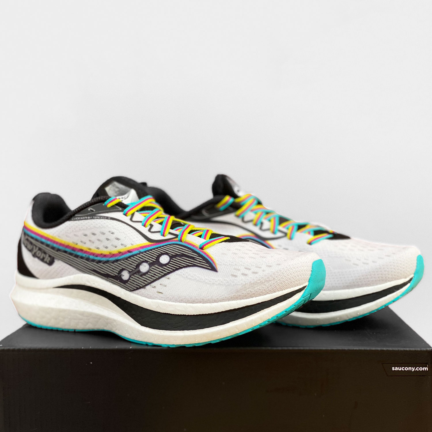 Giày chạy nam Saucony Endorphin Speed 2 - NYC • YCB